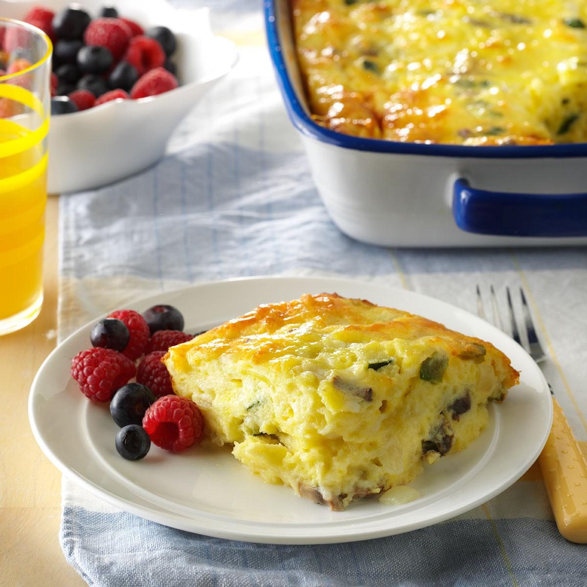 25 egg casserole recipes to make for breakfast