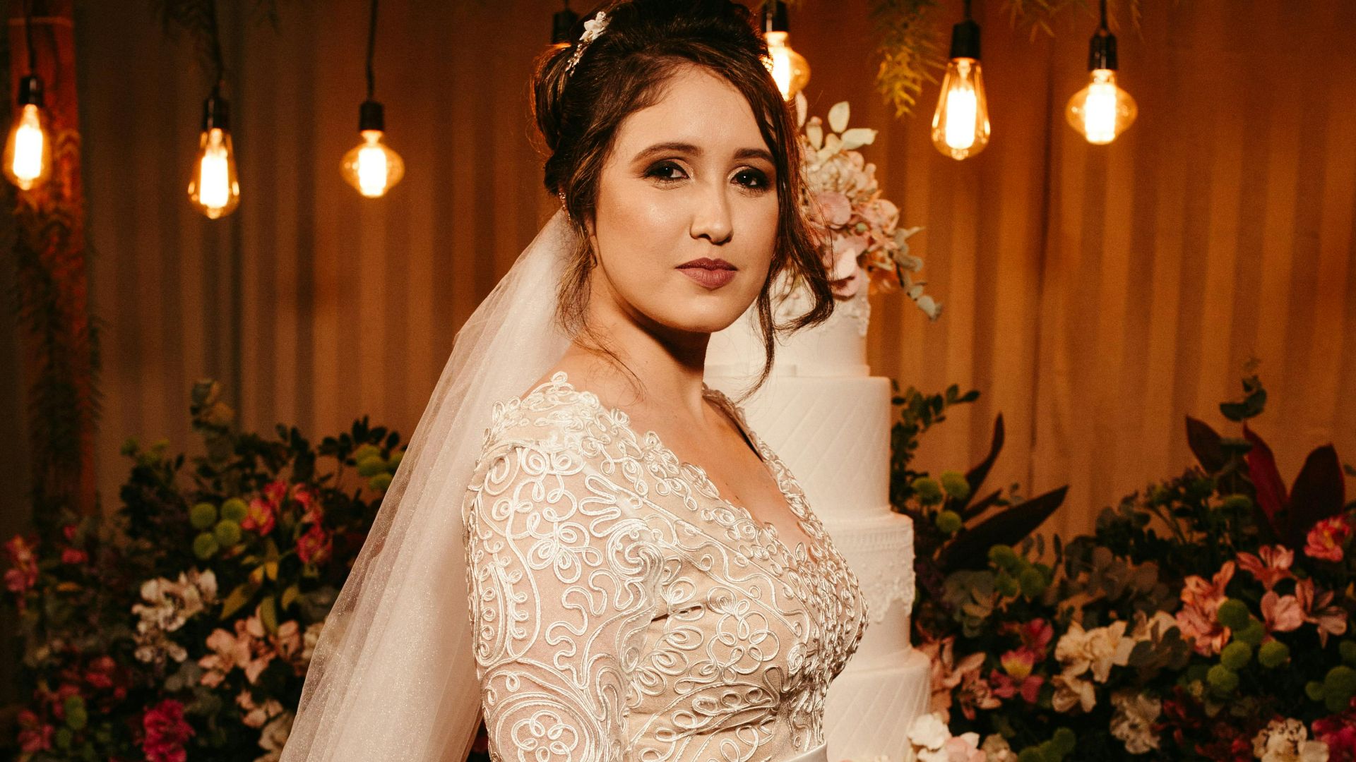 20 façons d’ajouter de la couleur à votre robe de mariée