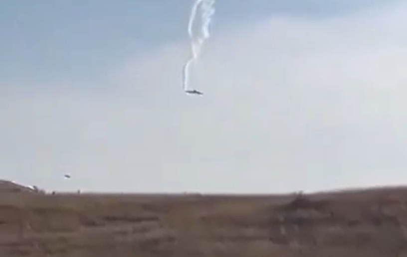 Turks militair vrachtvliegtuig met 20 mensen aan boord stort neer in ...