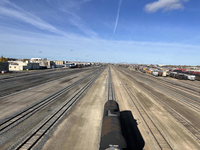 Un rapport sur le déplacement des chemins de fer à Winnipeg identifie ...