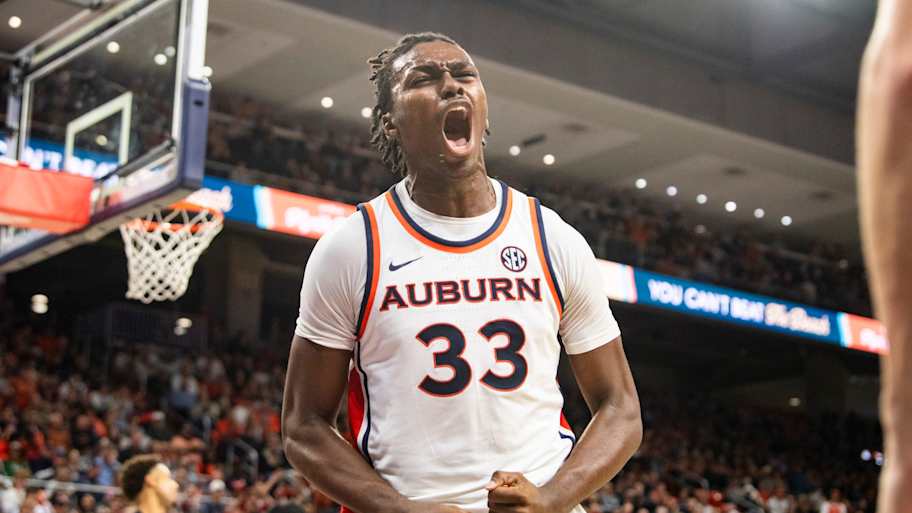 How Tahaad Pettiford is Mentoring Auburn Tigers Freshman Sebastian ...