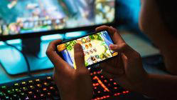 Cara Dapat Uang dari Main Game Android: Panduan Lengkap 2025 untuk ...