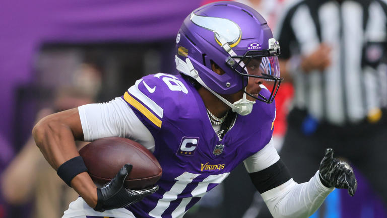 Blockbuster Trade Pitch Brings Broncos $140 Million NFL All-Pro