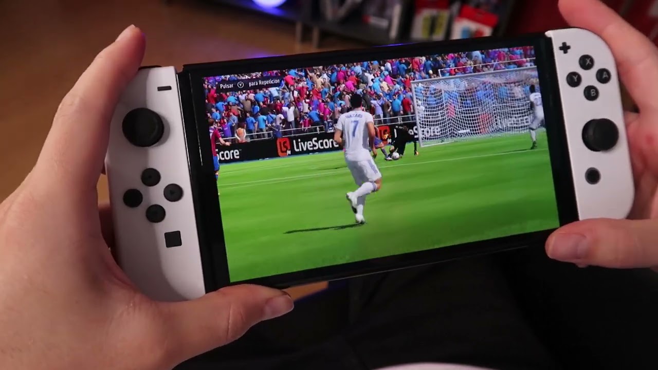 El FIFA 22 en el Nintendo Switch OLED 👀 ¿Se ve mejor? (Gameplay en modo ...