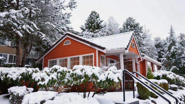 The winter outage checklist that keeps your family safe the first night