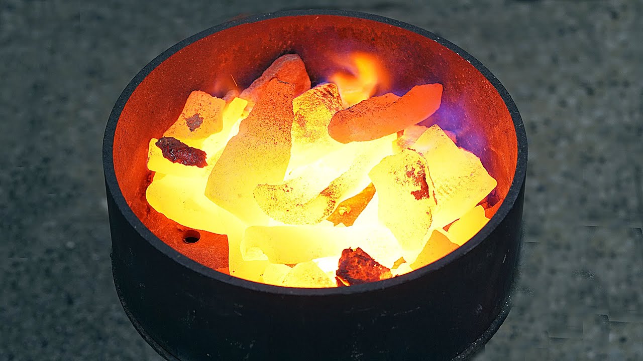 How to make a forge with your hands