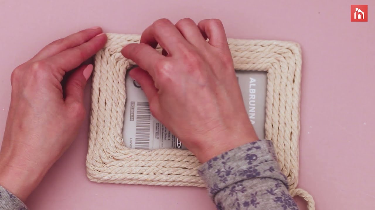 DIY farmhouse picture frame