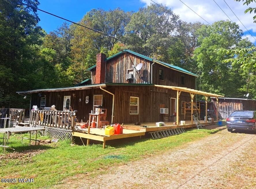 Sprawling 1900 Rustic Homestead Cabin in Wellston, Ohio With 132 Acres ...