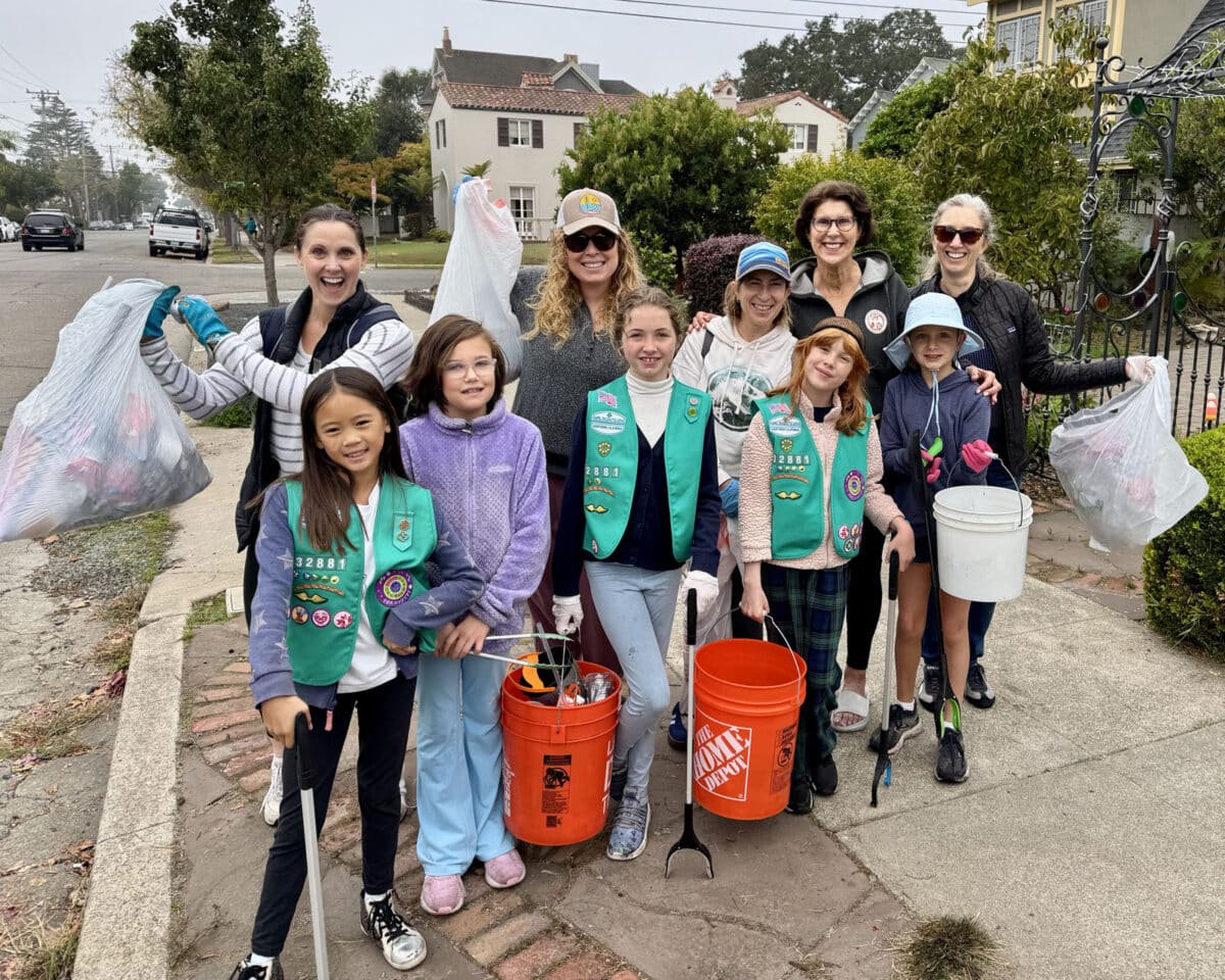 Girl Scouts Clean Up Halloween Aftermath at Franklin Park