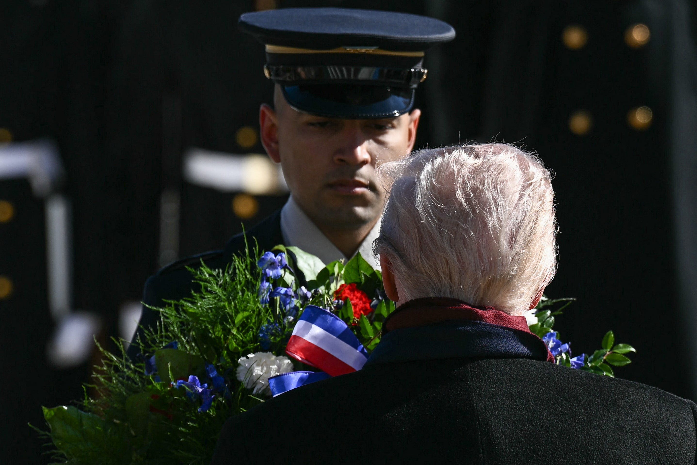 President Trump marks Veterans Day with ceremony at Arlington National ...