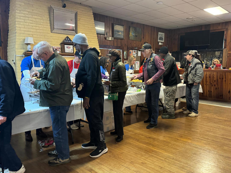 Veterans get together for 13th annual 'Operation Thank You' breakfast