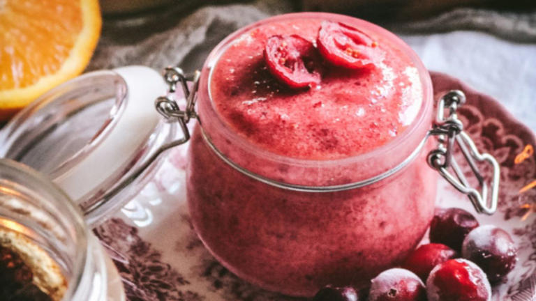 20 Easy Homemade Sugar Scrub Recipes