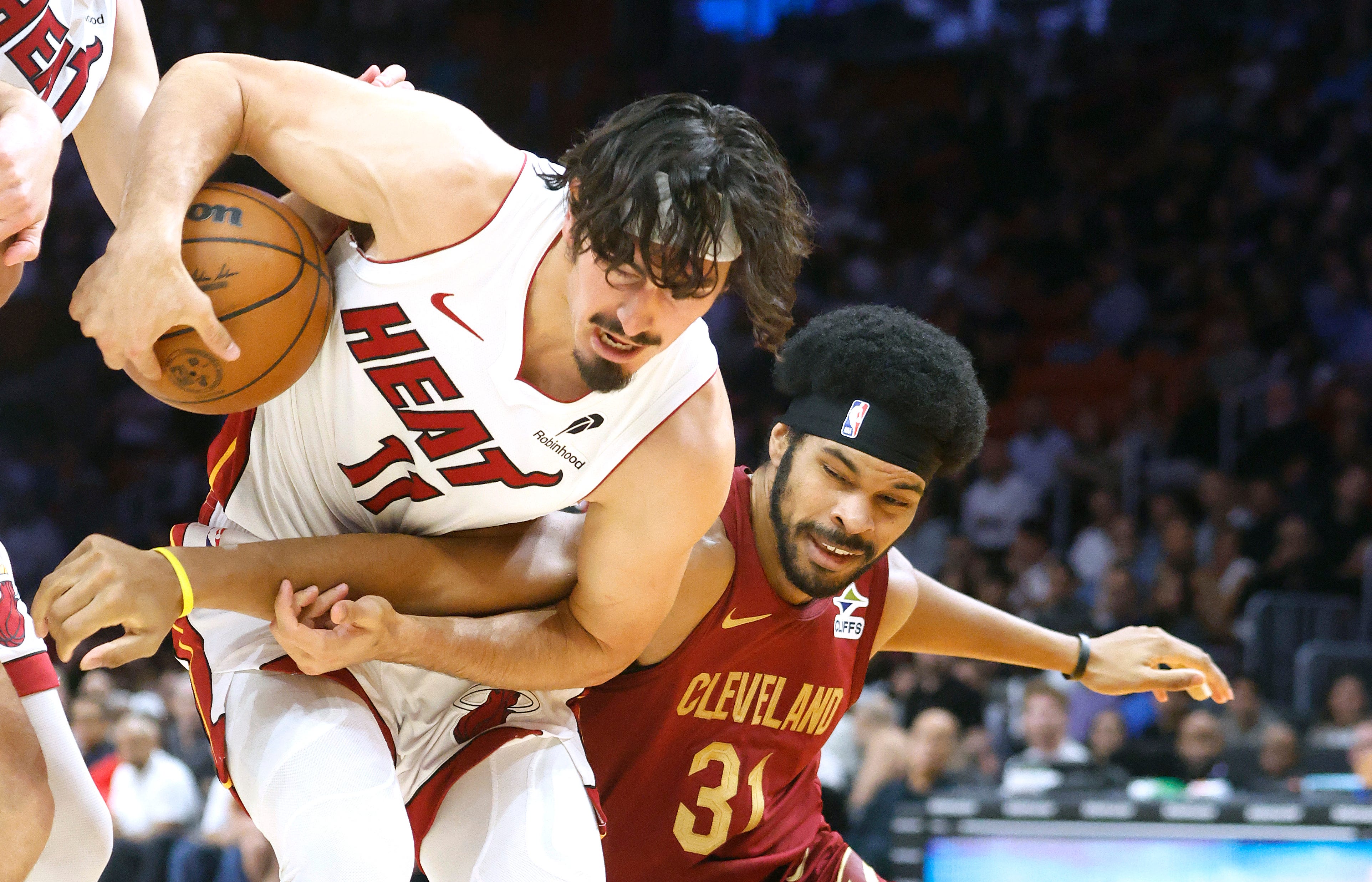 Cleveland Cavs vs Houston Rockets Nov. 19 game lands a spot on ESPN