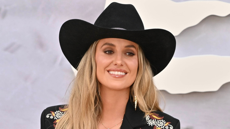 Lainey Wilson's Biggest Fashion Disasters