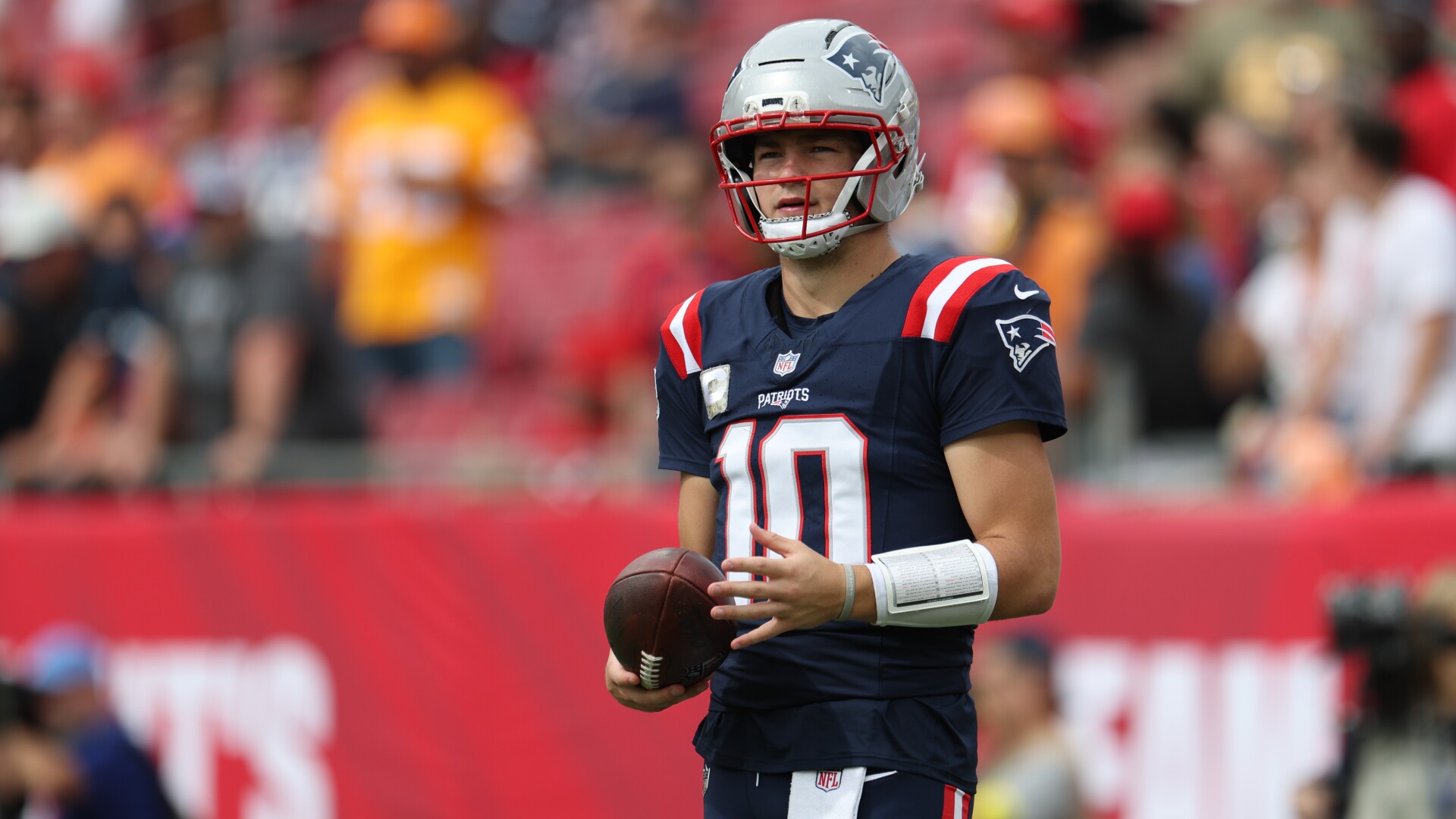 Jets vs. Patriots prediction: Odds, expert picks, QB matchup, injury ...