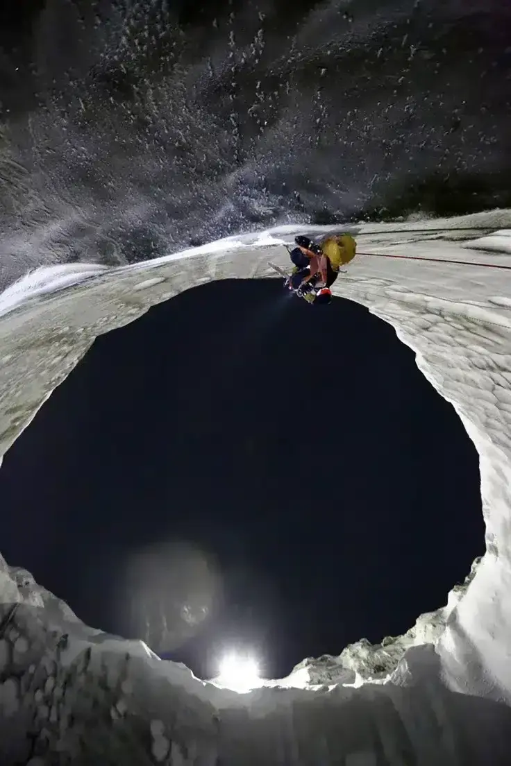 Scientists Enter Mysterious Siberian Hole and Discover What Was Hiding ...