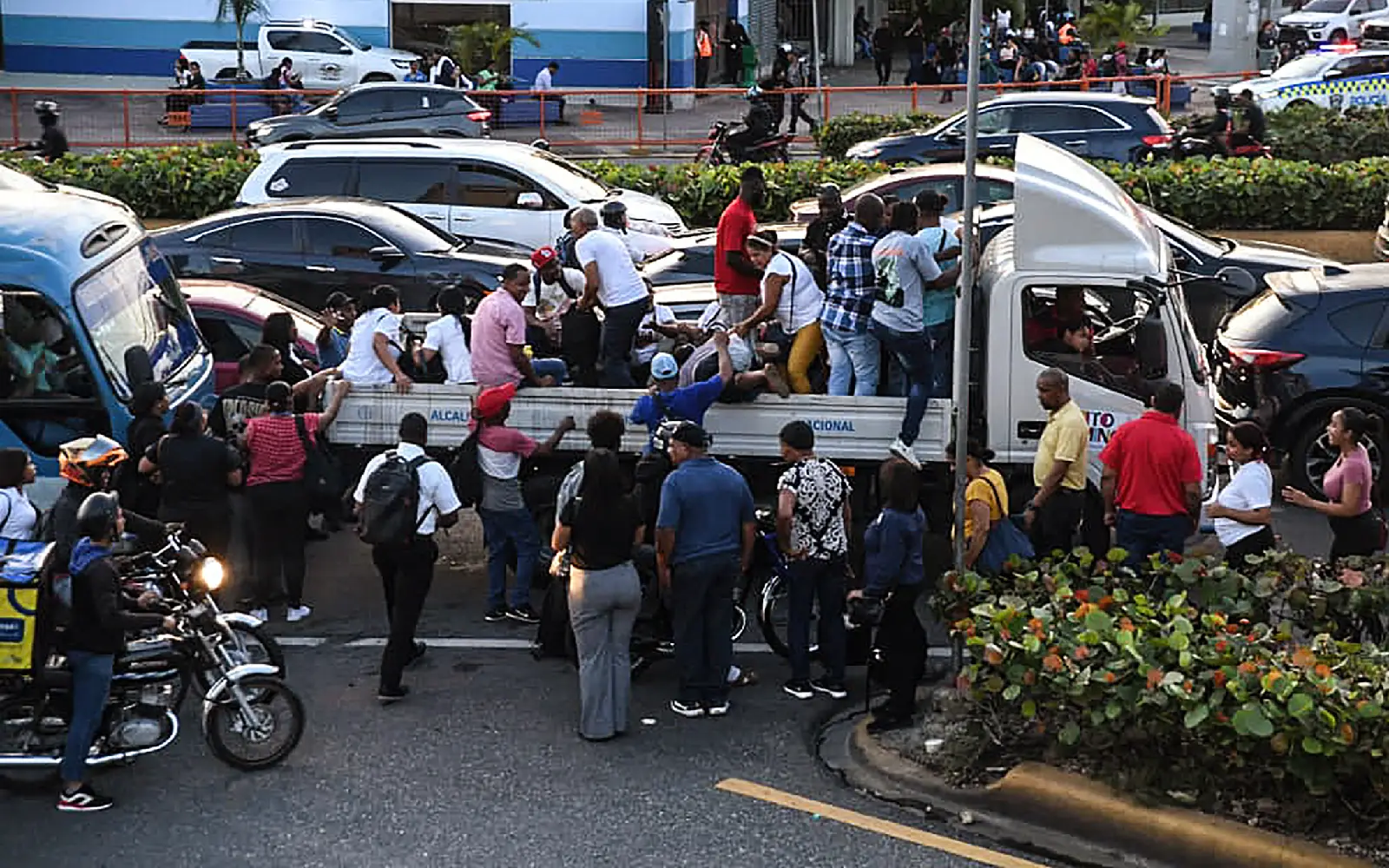 Widespread power outage hits Dominican Republic