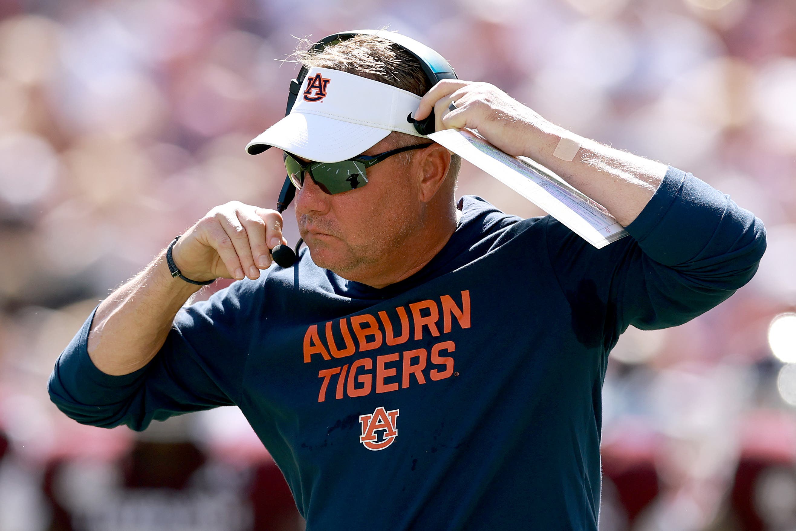 Dark horse contender emerges for Auburn head-coaching vacancy