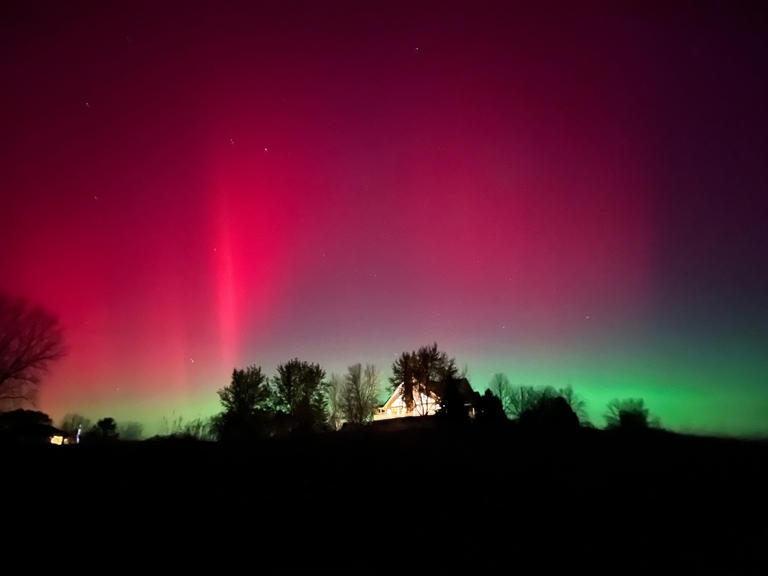 Omaha-area viewers share photos of Northern Lights