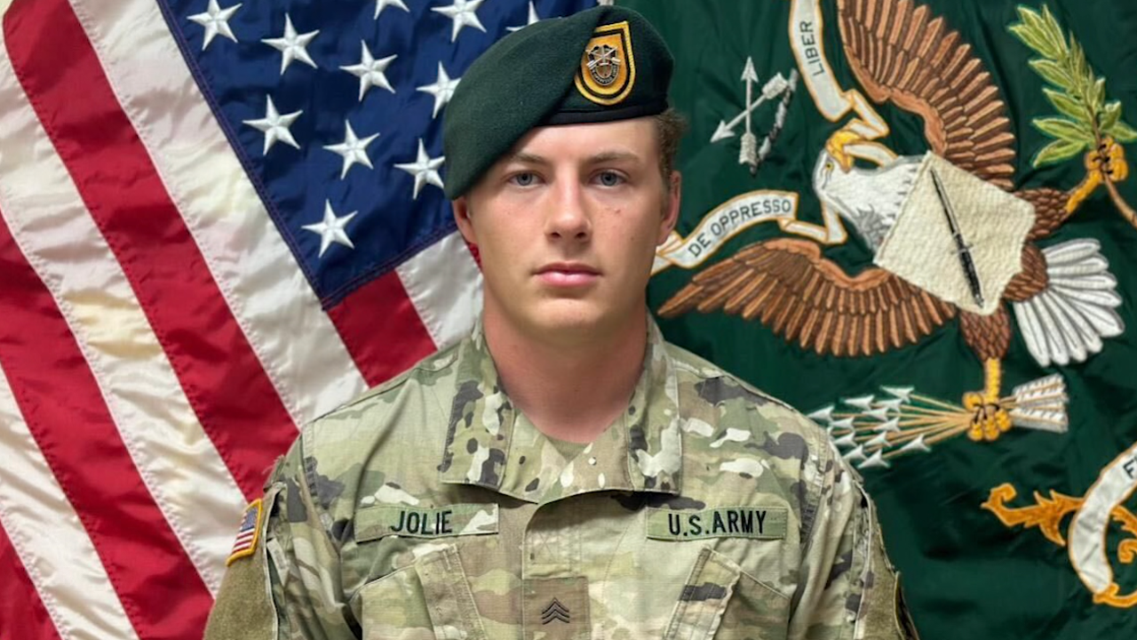 Pat Tillman inspires cousin of ASU star quarterback to join army