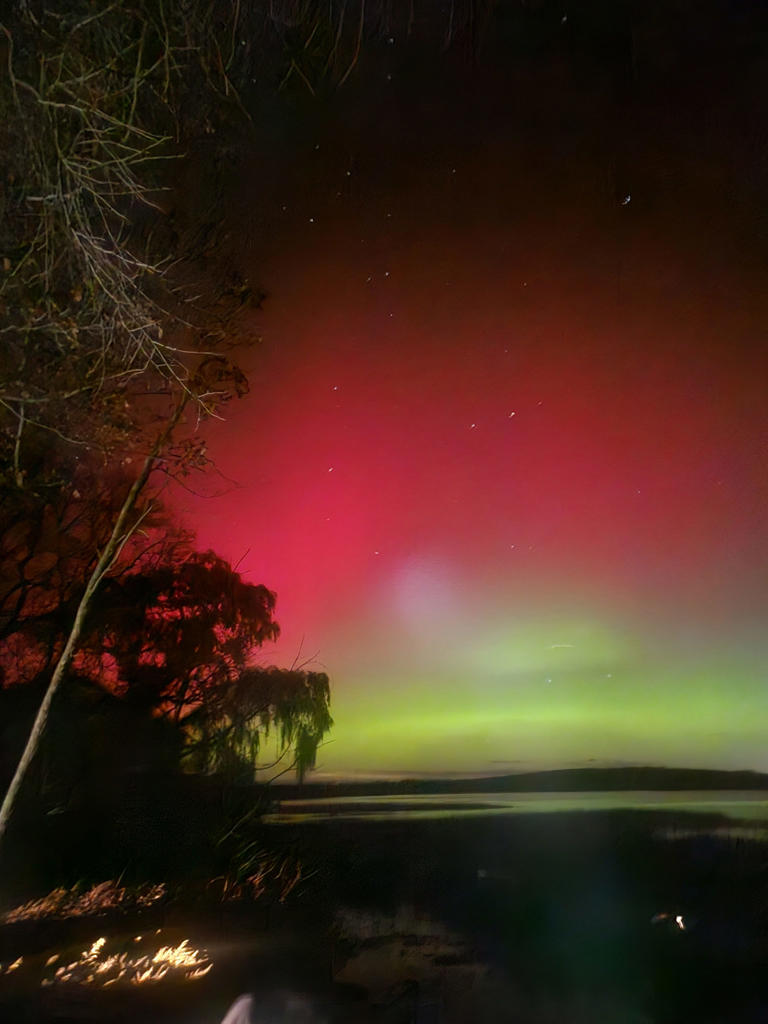 Northern lights illuminate skies in RI, Mass.
