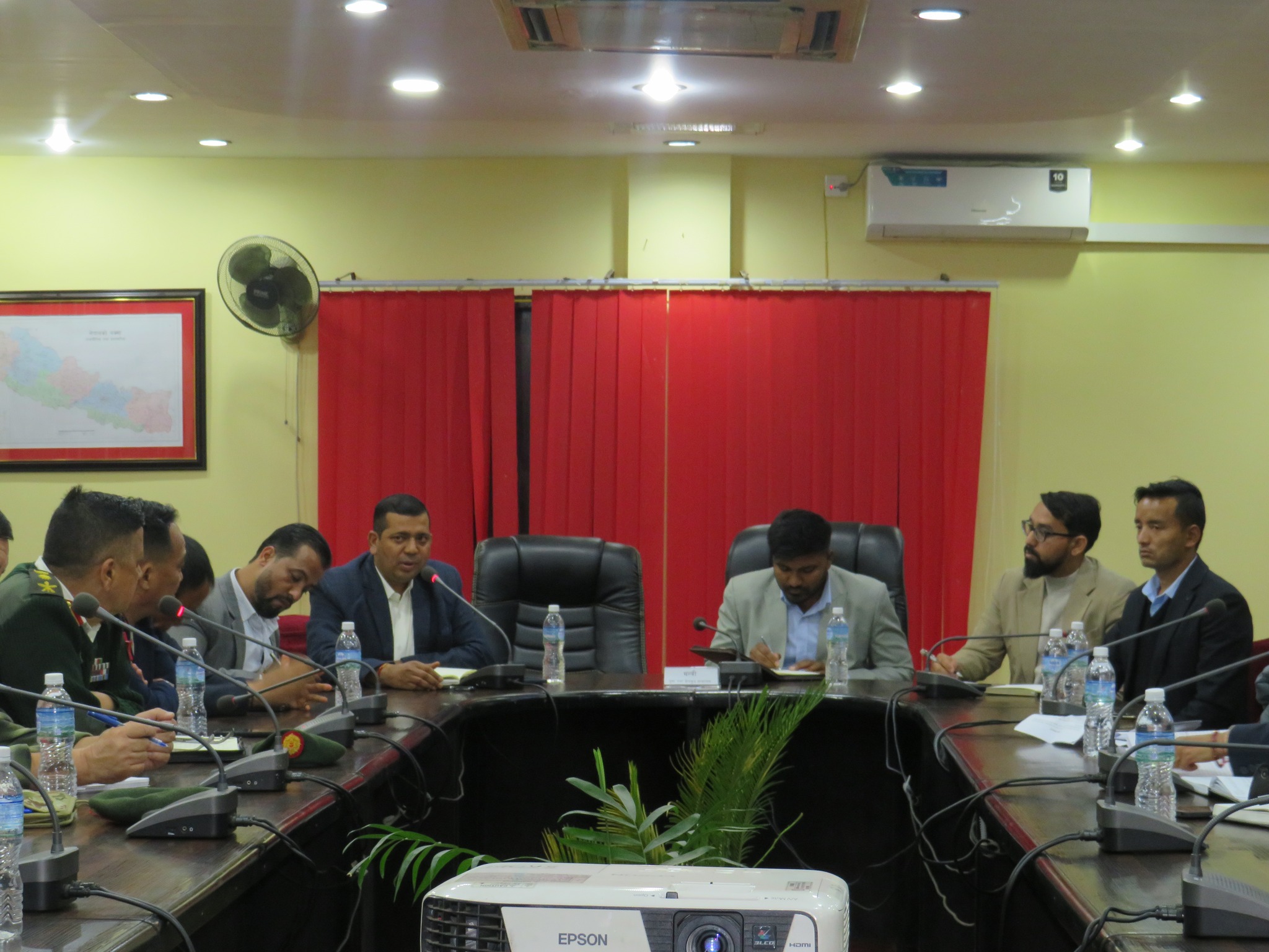 A Division League resurrected with deal on a 120-day ceiling