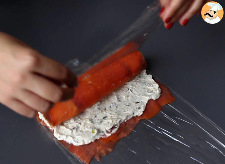 Rotolo di salmone con ricotta e pistacchi