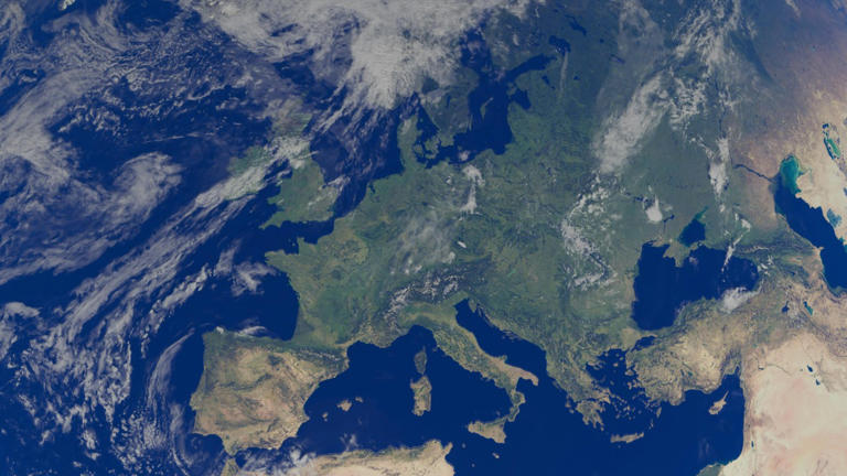 Scientists find a continent missing from maps for 375 years
