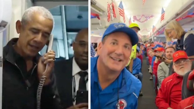 Obama Stuns Dozens of Veterans With Surprise Visit on Plane: 'Thank You ...
