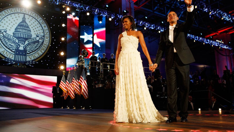 15 photos that showcase Michelle Obama’s regal style and fashion sense