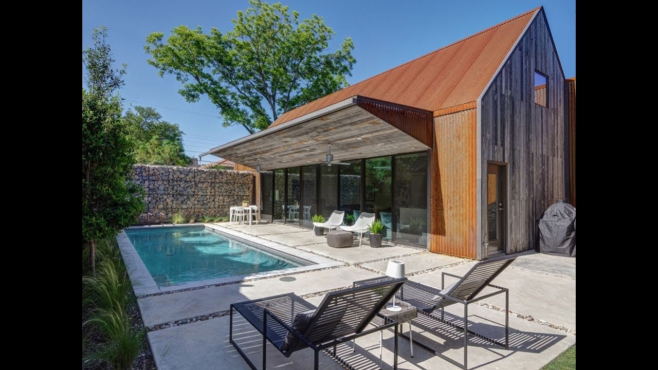 Reclaimed materials, prairie design come together in spectacular Texas ...