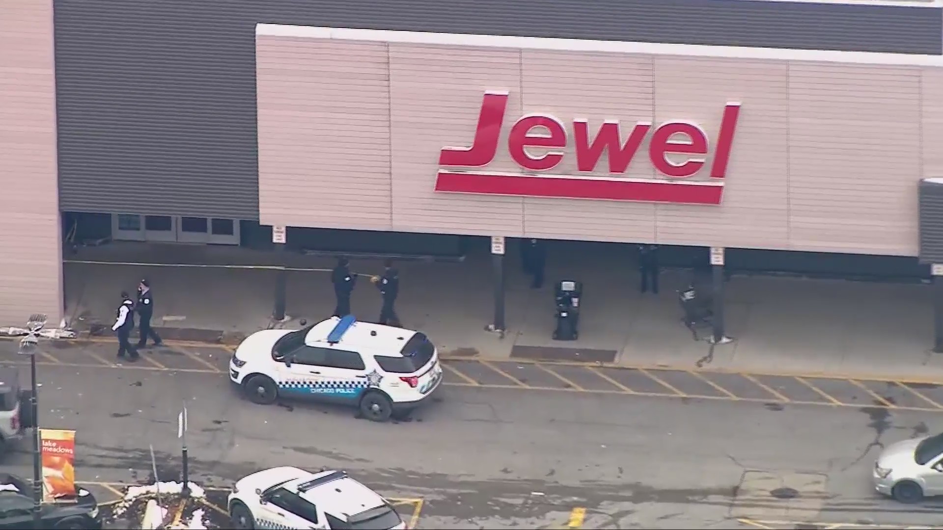 3 shot during robbery at Jewel-Osco on South Side, Chicago police say
