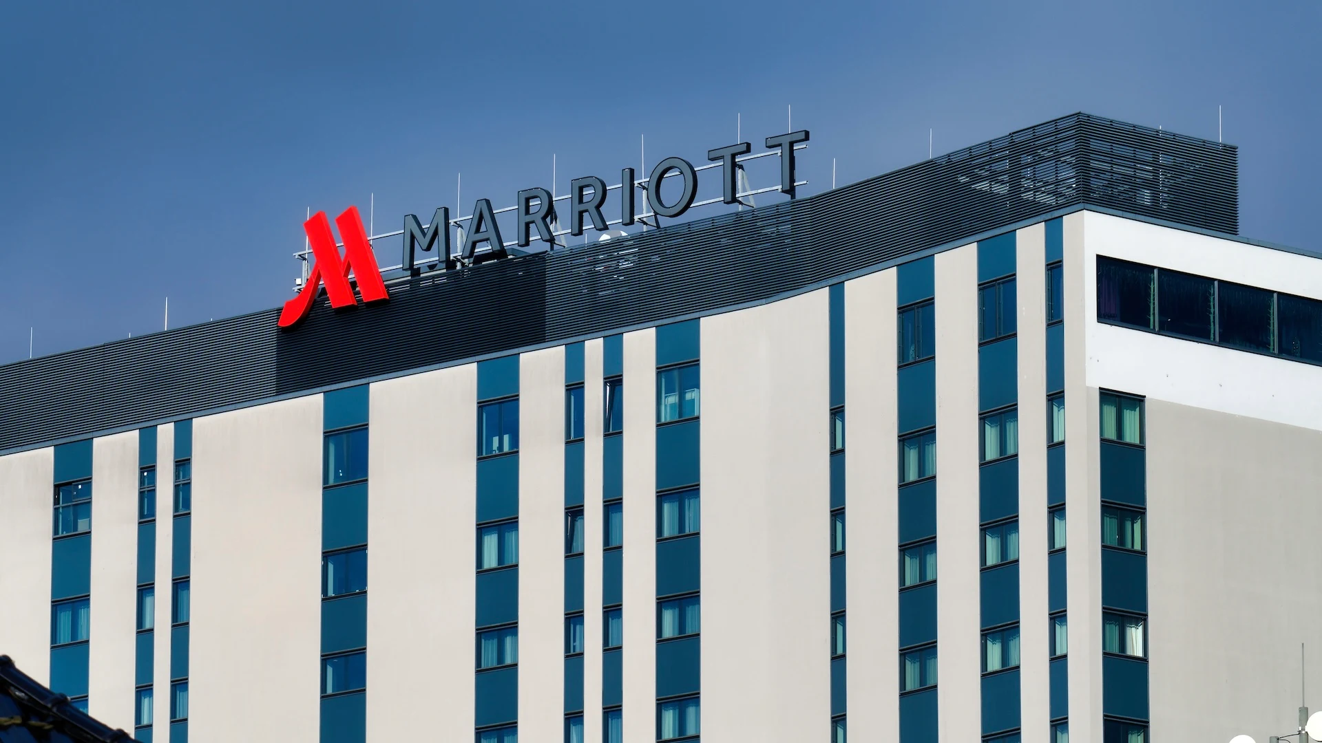 Marriott Guests Are Scrambling for New Rooms After a Hotel Partnership ...