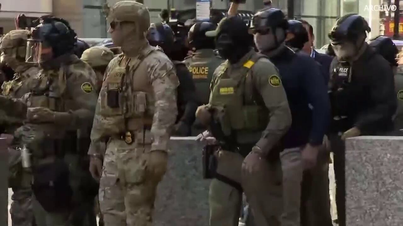 Report: Border Patrol commander, CBP agents heading to Charlotte