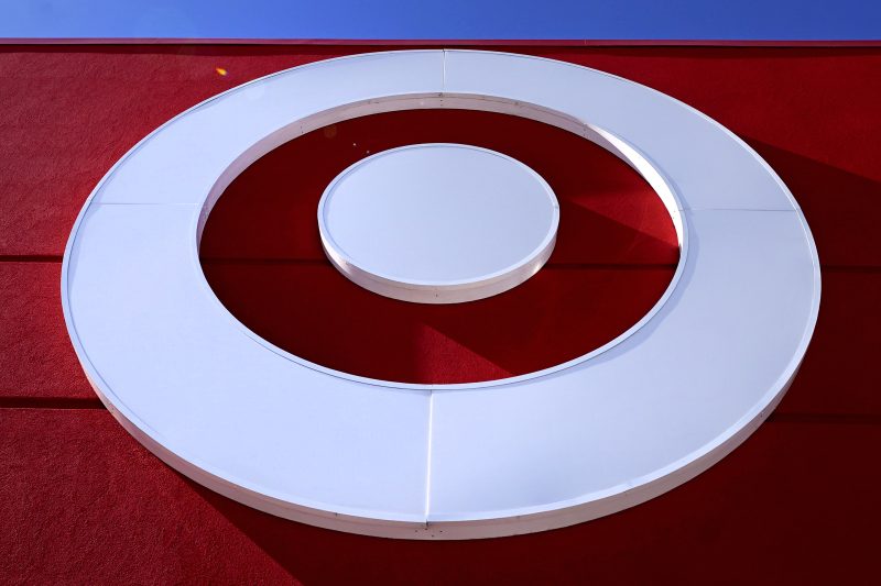 Target to expand to Oconee Co., creating over 300 new jobs