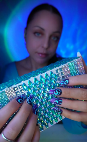 13 Relaxing and Pretty ASMR Triggers