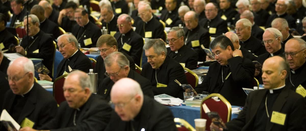 Conservative Archbishop Paul Coakley Named Head Of US Catholic Bishops