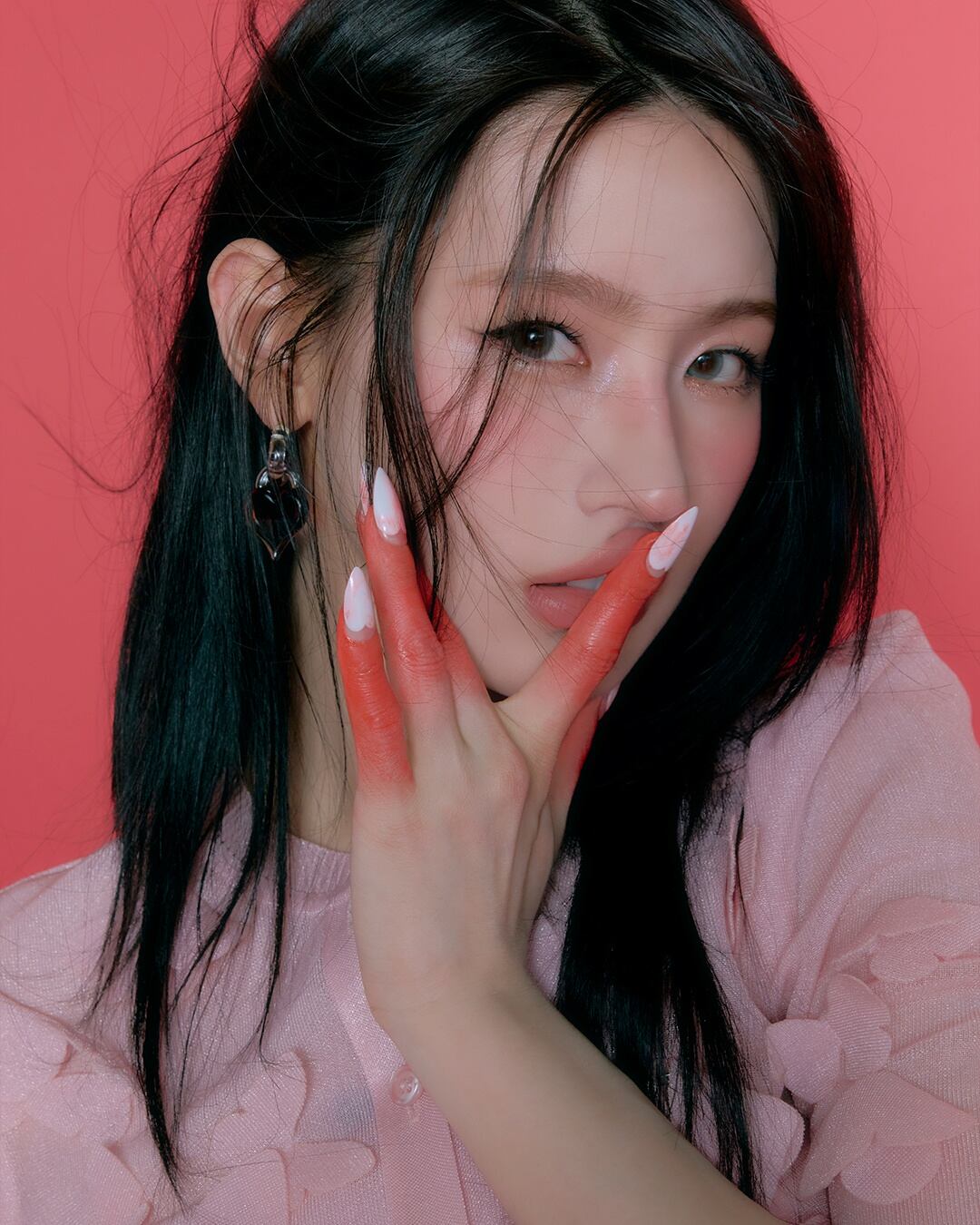 Miyeon Holds Taipei Pop-up to Celebrate *MY Lover* Release