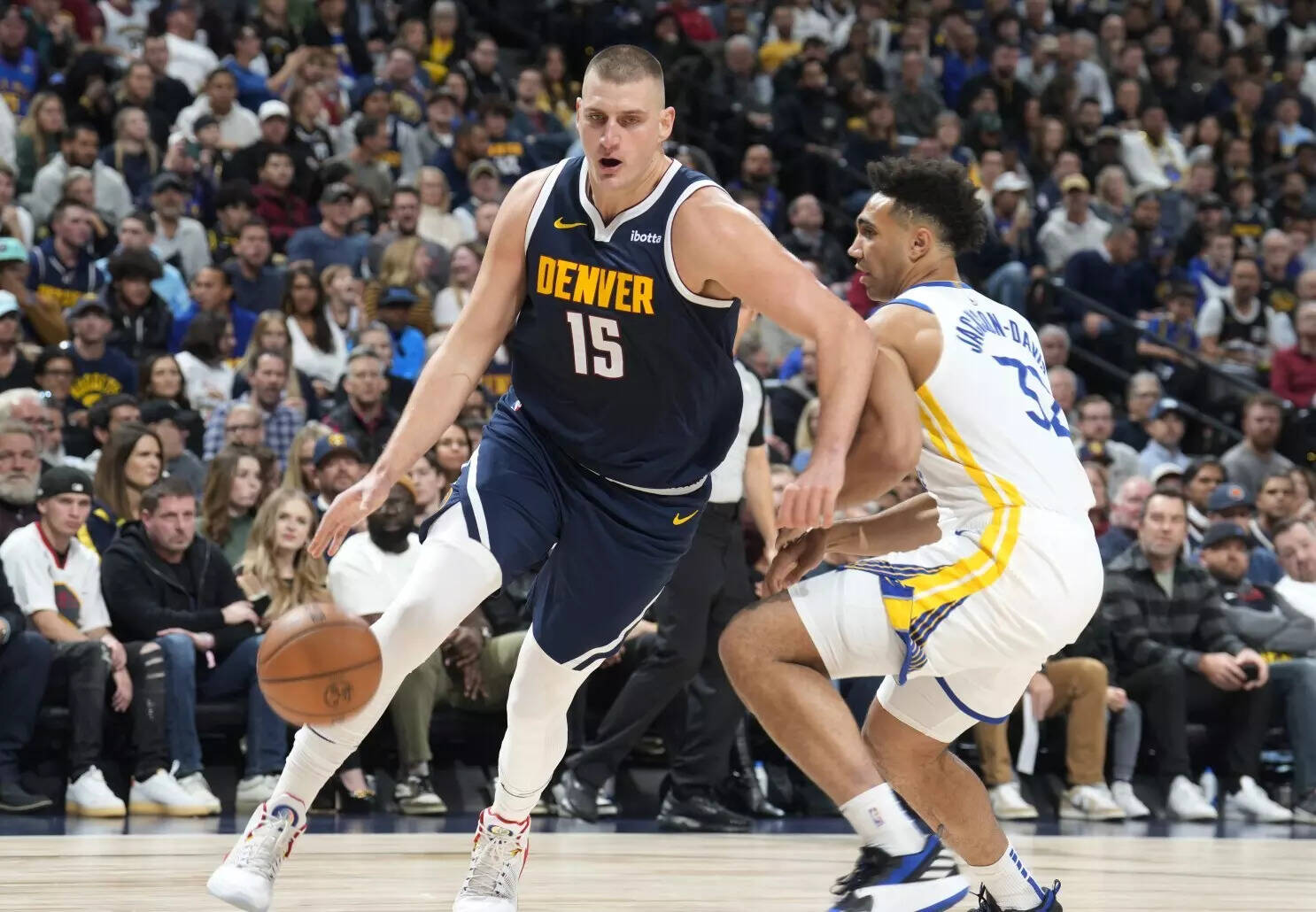 Is Nikola Jokic playing tonight vs the Sacramento Kings? Latest update ...