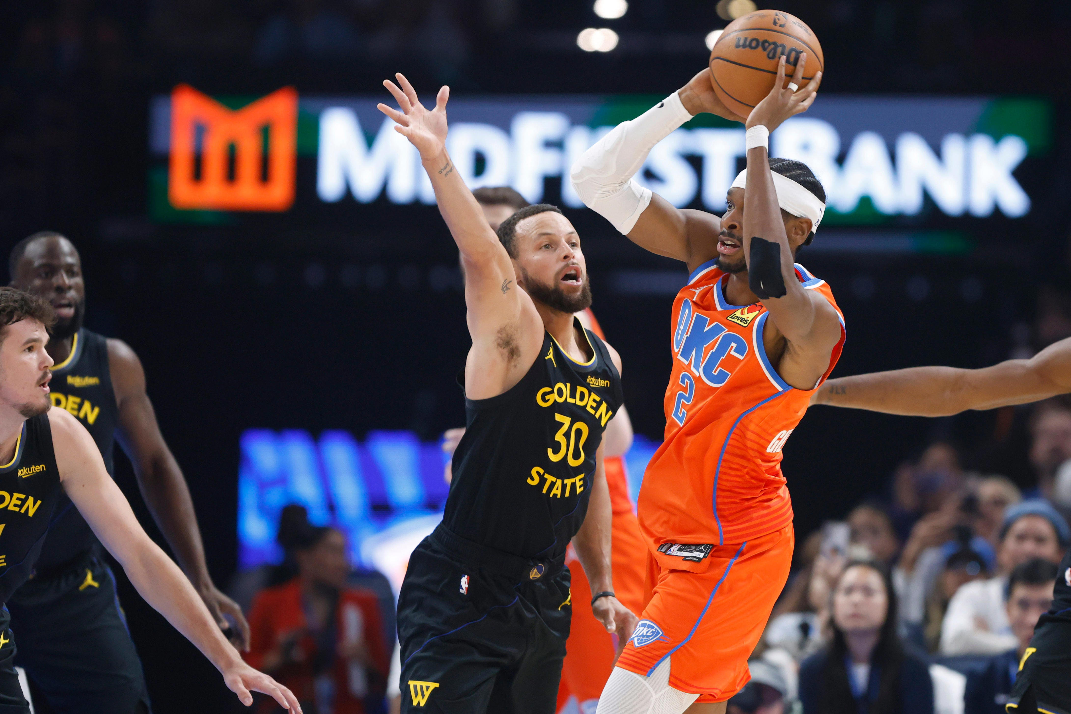 Thunder vs Warriors highlights: Chet Holmgren, OKC roll despite Stephen ...