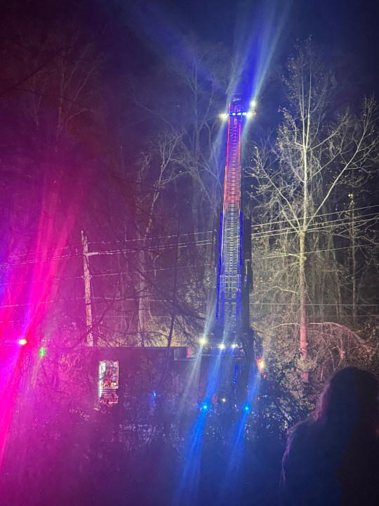 Parachute saves 2 after plane goes down in Chesterfield: Officials