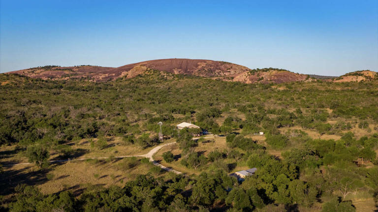Enchanted Rock-area secluded hunting ranch hits the market