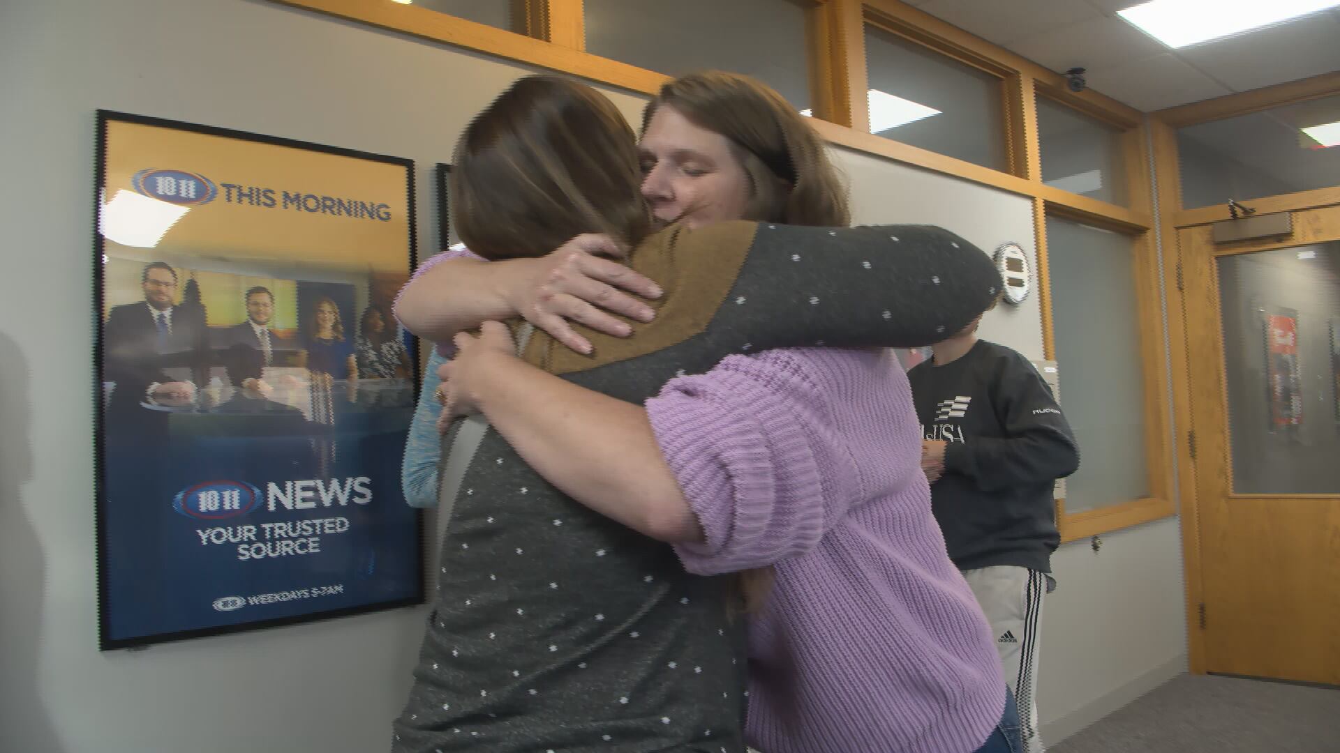 Women meet again after stranger helps during emergency