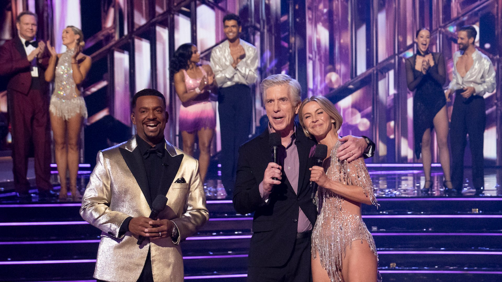 Tom Bergeron's Return for DWTS' 20th Birthday Makes Julianne Hough Tear Up