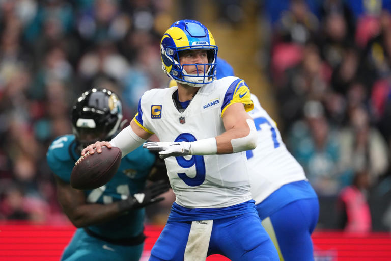 NFL: Ranking the top 10 passing leaders after Week 10