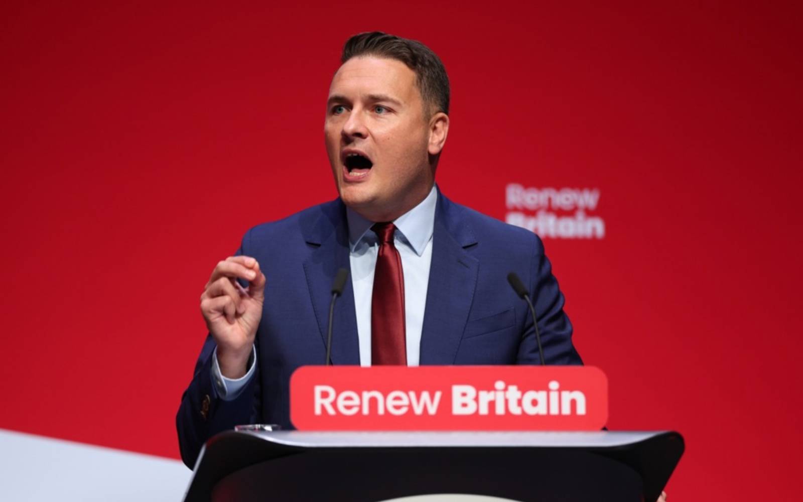 UK health secretary denies leadership plot against PM Starmer