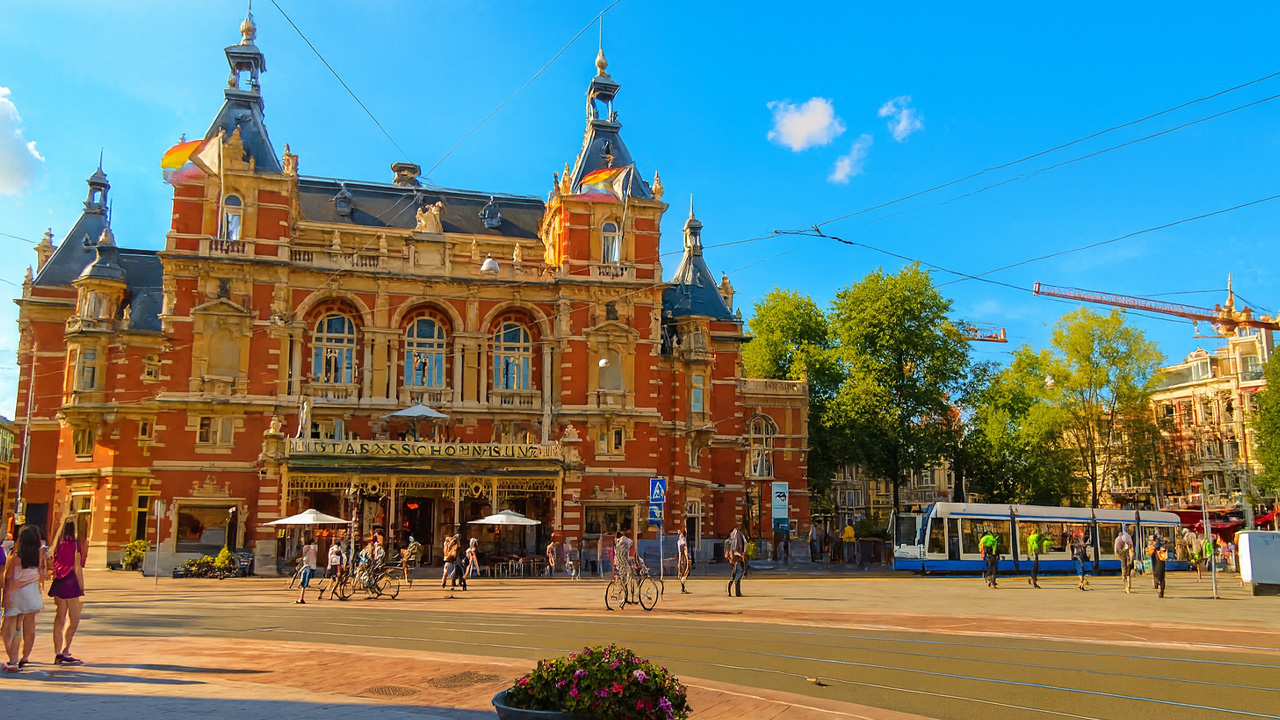 Rustige wandeling door de sfeervolle straten van Amsterdam