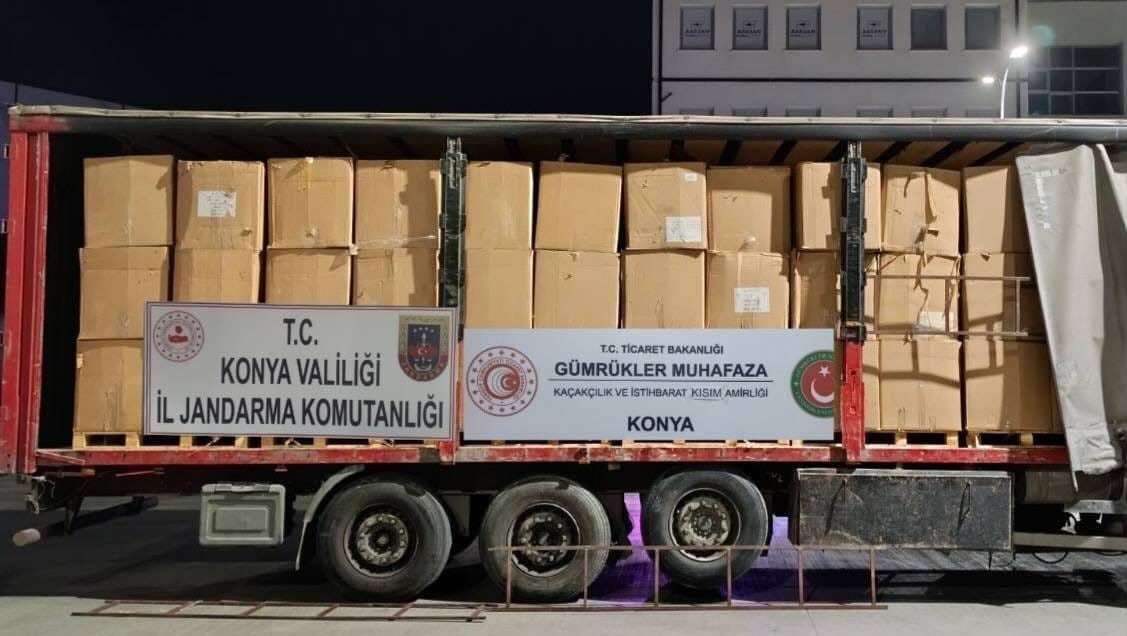 Konya’da 12 bin kilogram kaçak tütün ele geçirildi