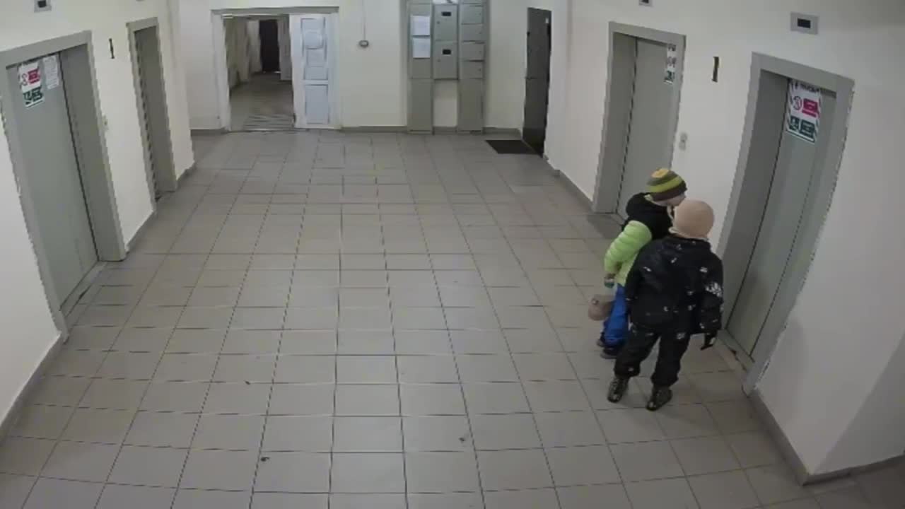 Boys’ bottle prank nearly hits children in Zvenigorod, Moscow, Russia
