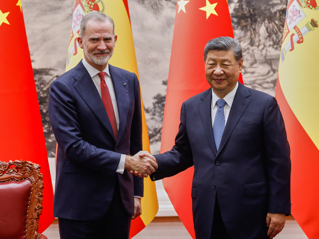 China and Spain sign agreements to strengthen cooperation on Spanish ...